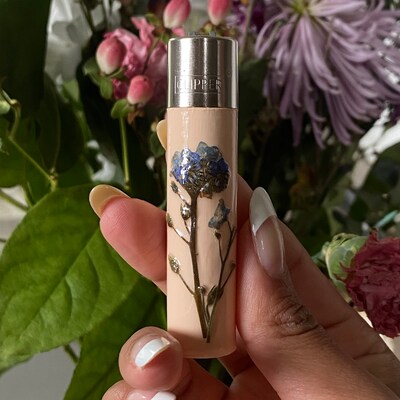 REAL FLOWER LIGHTER Pink Refillable Lighter With Real Pressed Forget Me ...