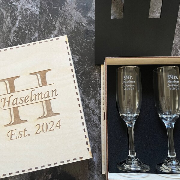 Personalized Champagne Glasses Box Set | Custom Champagne Toasting ...