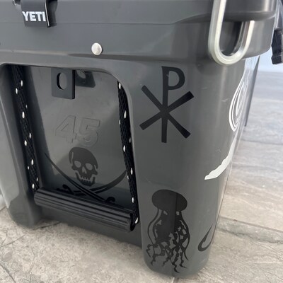 Cthulhu V1 Vinyl Decal Sticker H.P. Lovecraft the Call of - Etsy