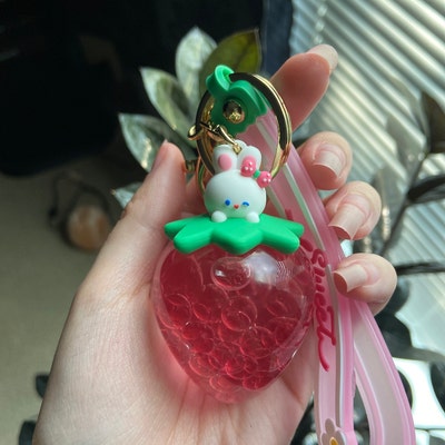 Strawberry Liquid Keychain, Animal Keychain, Quicksand Keychain, Kawaii ...