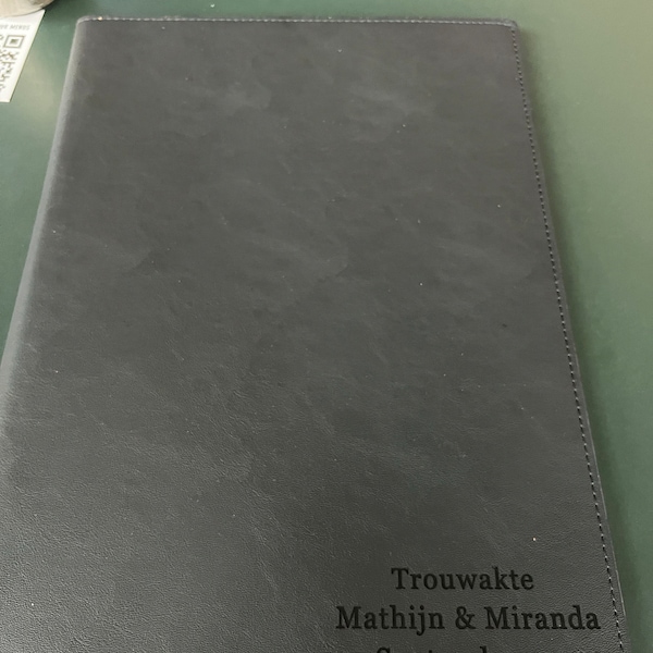 Custom Slim Leather Portfolio A4 Folder Portfolio Vegan Leather ...