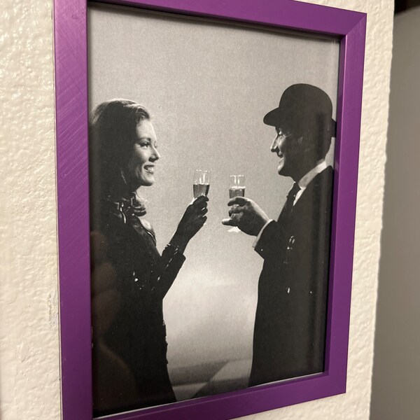 Black Picture Frame • 8" X 10" Photo Frame • School Photo • Artwork ...