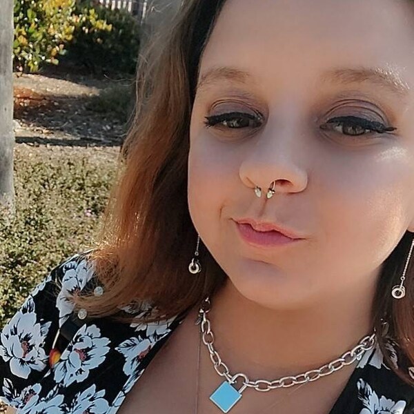 16G Titanium Internally Threaded Opal Spike Horseshoe Ring/ Opal Septum ...