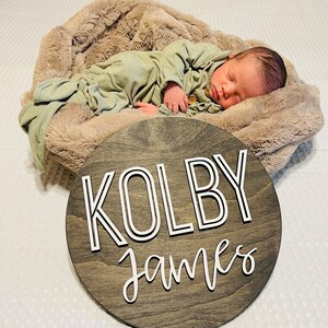 Customized Baby Name Sign, 12-36 Inch, Baby Shower, Round Plaque ...