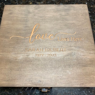 Wood Memory Box, Rustic Wooden Keepsake Box, Personalized Engraved Gift ...