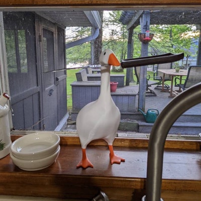 Untitled Goose Magnetic Key Holder 3D Printed Housewarming Gift ...