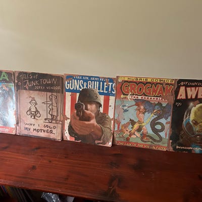 Un-official Handmade Fallout 4 Silver Shroud Calling Cards/business ...