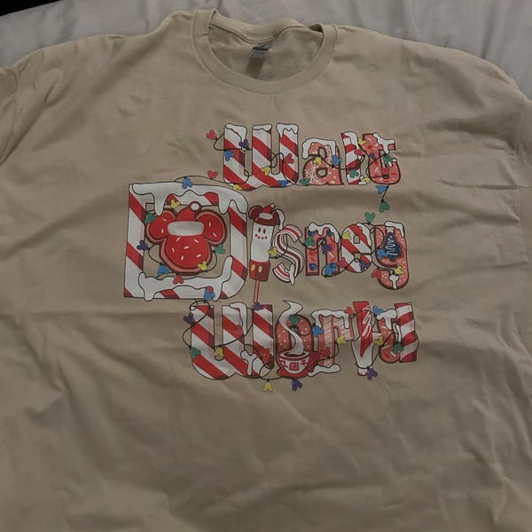 Disney Toy Story Alien Christmas Lights T-shirt , Alien Ooooh Christmas ...