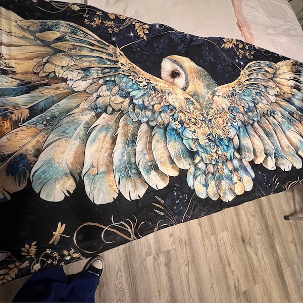 Raven Winged Scarf, 3 Eyed Raven, Raven Spirit Guide, Sarong, Wedding ...