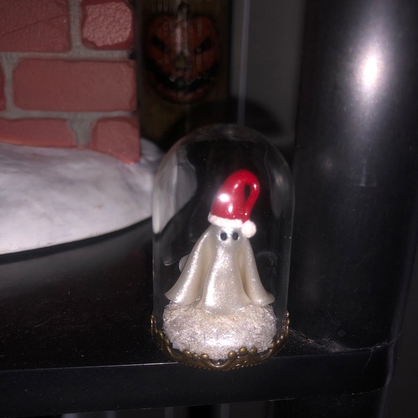 Miniature 2.5” Spooky Ghost Crystal Ball Shadow Box Diorama - Etsy