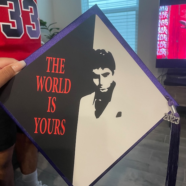 Grad Cap Topper the World is Yours - Scarface , Graduation Cap ...