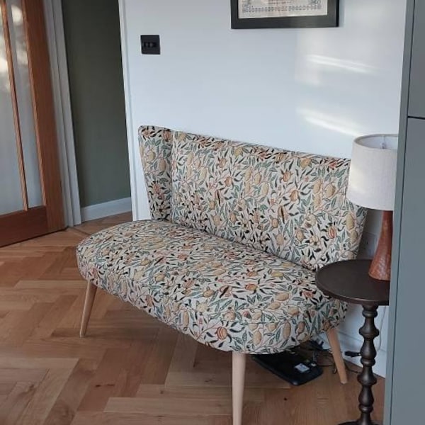 I'M NEW!! Occasional Small Sofa, Bench, Seat Covered in a Printed Blue ...