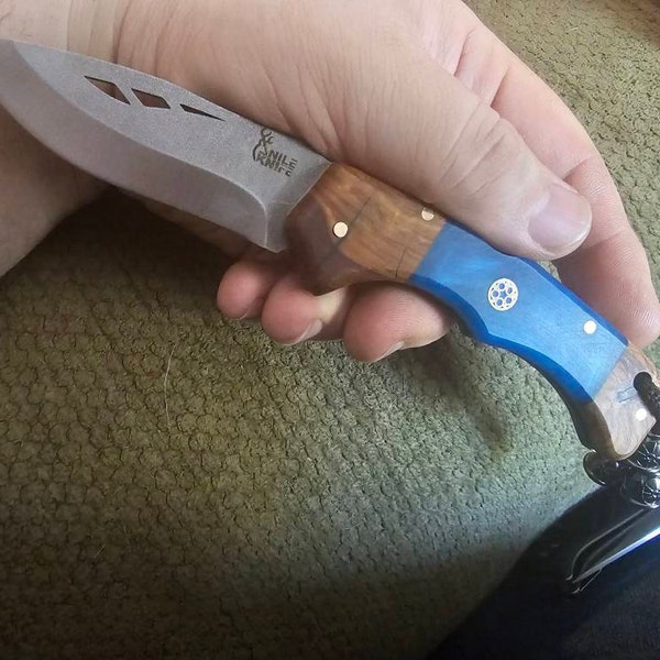 Leon Kennedy's Knife | Custom Handmade Spring Steel Bowie Knife ...