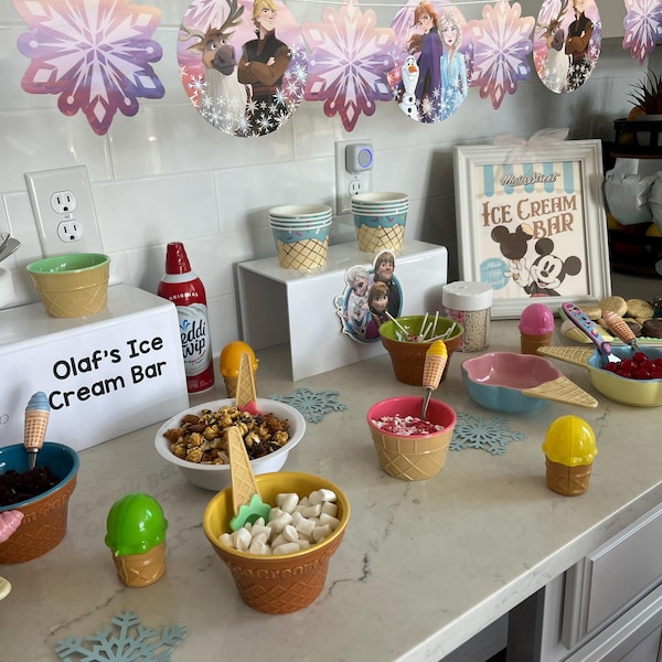 Printable Hidden Mickeys Hunt, Mickey Birthday Game, Disneyland Baby ...