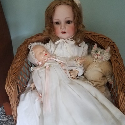 1919 Effanbee Mary Jane Doll on a German Kidelene Body With Composition ...