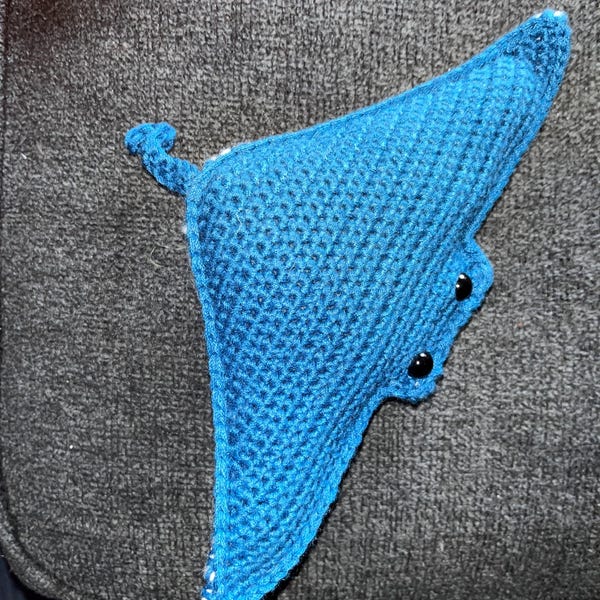 PATTERN: No-sew Maverick the Manta Ray - Huge Amigurumi Manta Ray ...