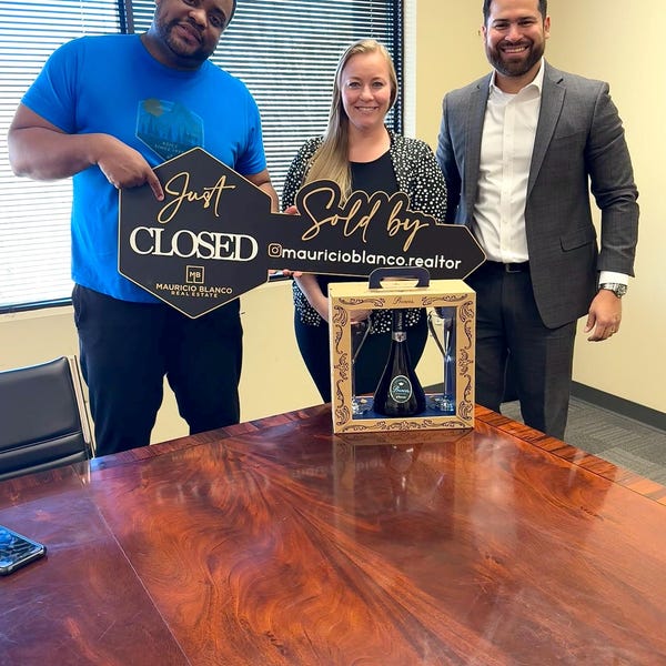 Just Closed, 3D Key Just Closed Sign, Closing Photo Prop, Modern Key ...