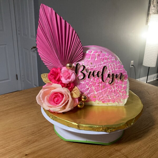 Cursive - Acrylic Custom Cake Name Tags, Cake Charms, Place Cards for ...