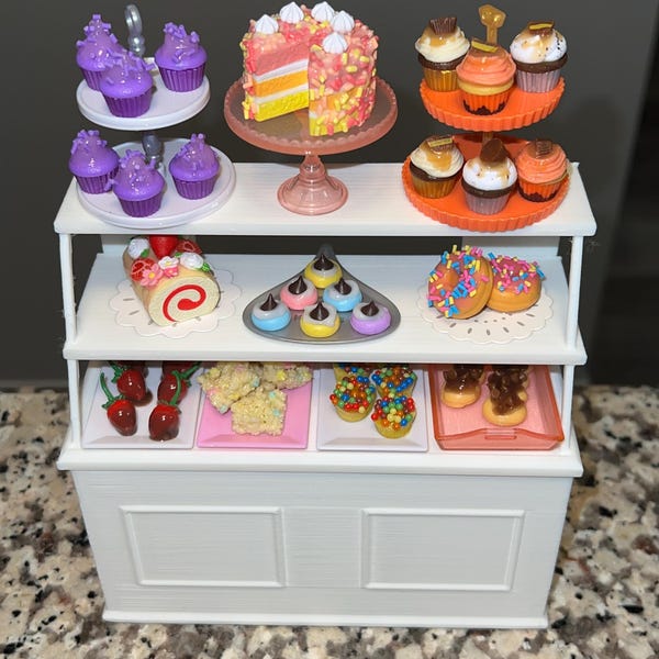 Miniverse Bakery Display Case - Honeydukes Sweet Shop or Bakery 1:6 ...
