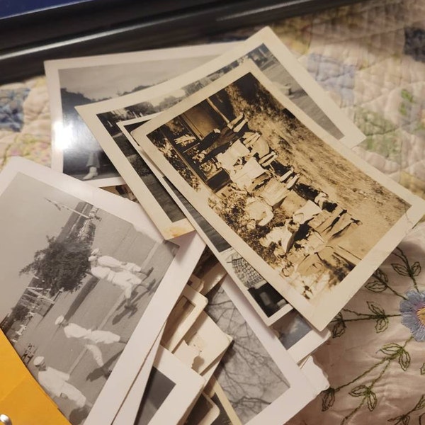 40 Antique Vintage Snapshot Photos at Random - Vintage Photos - Junk ...