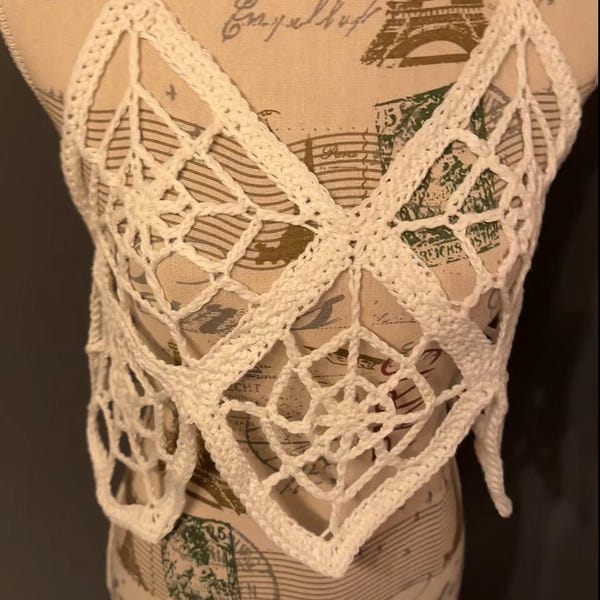 Treble Shadows Crop Top PDF Crochet Pattern | Goth Crochet Pattern ...