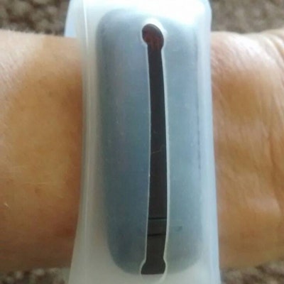 NEW Pocketbands 3.0 Clear Wristband With A Pocket for Key Money Fitbit ...