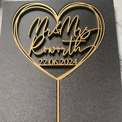 Wedding Cake Topper With a Heart and a Date, Personalized Cake Topper ...