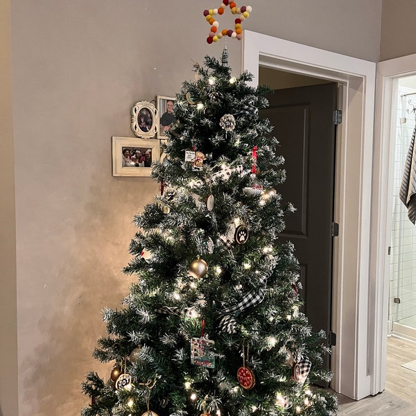 Rainbow Felt Ball Star Tree Topper, Colourful Wool Beads Shaped Into a ...
