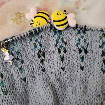 Frog & Daisy Stitch Stoppers Knitting Needle Point Protectors Knitting ...