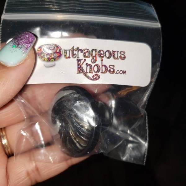 OutrageousKnobs - Etsy