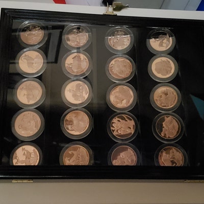 56 Military Challenge Coin Coins Display Case Cabinet Holder Wall Rack ...