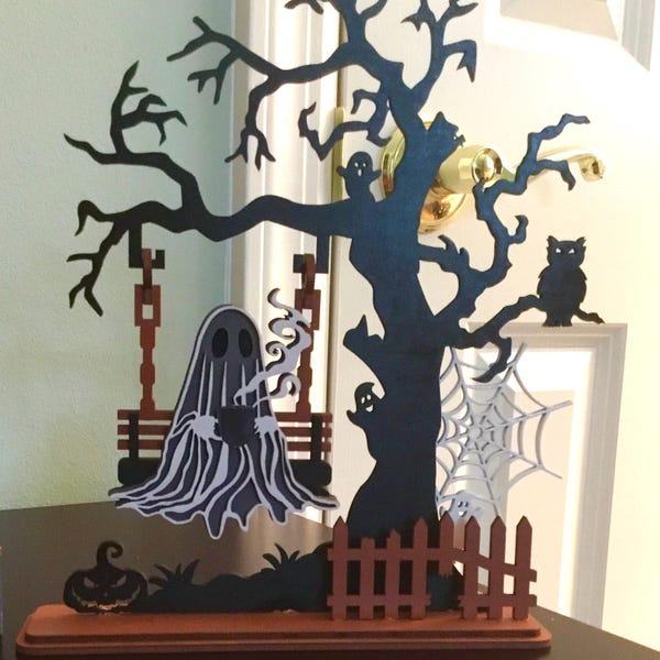 3D Layered Wooden Ghost Swing Decoration: Spooky Halloween Tabletop ...
