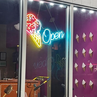 Space Falcon Neon Sign, Celestial Neon Sign, Spaceship Fly Into the ...