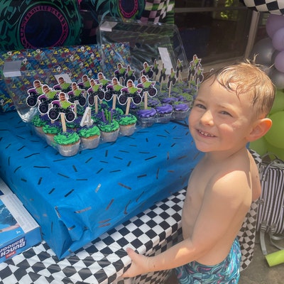 Female Powerlifting Face Cupcake Toppers,muscle Women Party Themed,gym ...