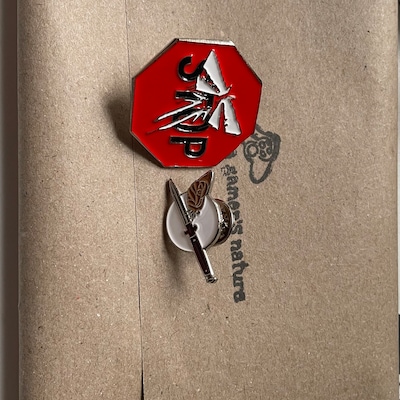 Wingman and Boombot Valorant Sticker - Etsy