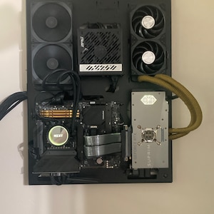 Wall Computer Dual Radiator, Wall Computer, Open Air Computer Case ...