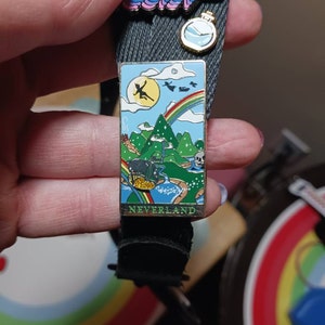 90s Makeup Case Hinged Enamel Pin Retro Nostalgic Toy Lapel - Etsy