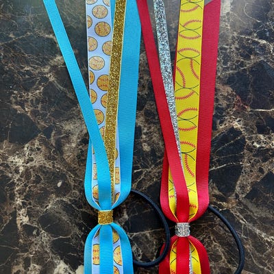 Checkered Flag Racing Ponytail Streamer you Choose Solid Bow Color ...