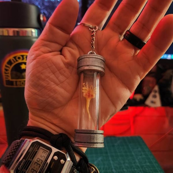 Star Trek Borg Cube Glow in the Dark Keychain - Etsy