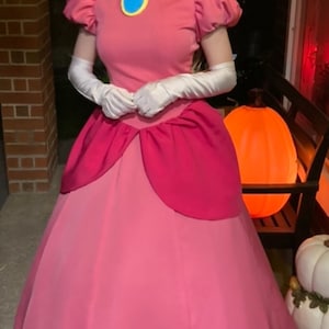 Holiday Hilda Cosplay Sewing Pattern, Hilda Goneril Cosplay Costume ...