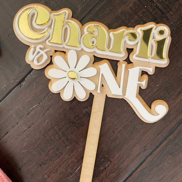 Daisy Cake Topper Flower, Acrylic, Personalized Name, Retro Groovy Boho ...