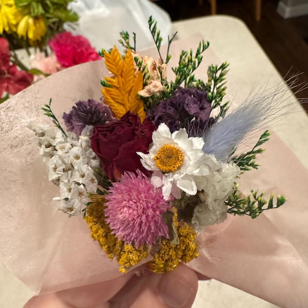 Dried Rose Hair Comb. Little Daisy Bride Hair Comb. Bohemian Wedding ...