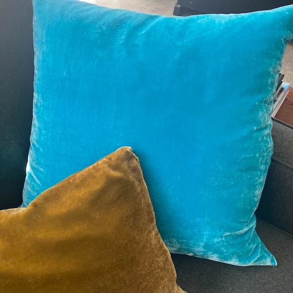TURQUOISE BLUE Hand Dyed Silk Velvet Fabric - Etsy