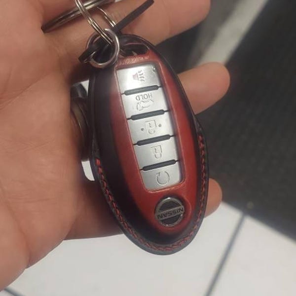 Toyota Fortuner Land Cruiser Legender Hilux Key Fob Cover (3 Buttons ...