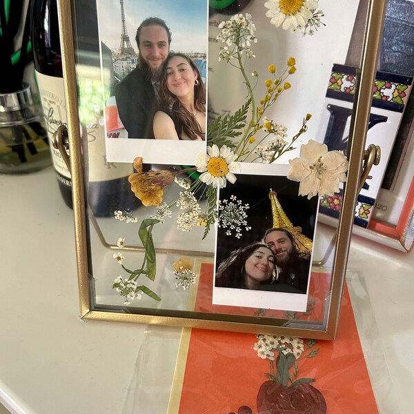 Personalized Polaroid Picture Frame With Real Pressed Flowers, Custom ...