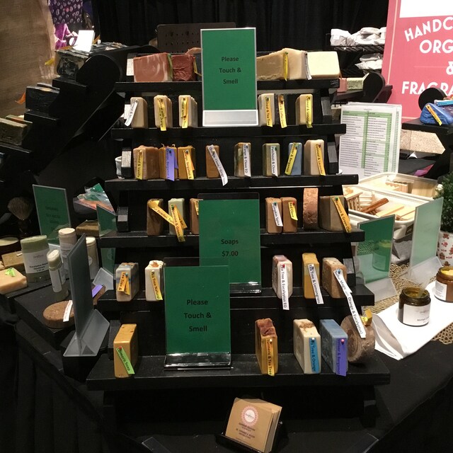 PortableDisplays - Portable Display Stands for Craft Shows, Trade Shows ...