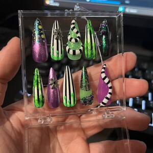 Goosebumps-reusable Press-on Nails/neon Nails/luxury Gel Nails/horror ...