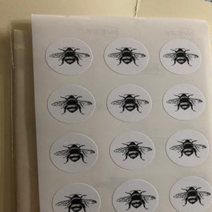 Bee Stickers One Inch Round Seals - Etsy