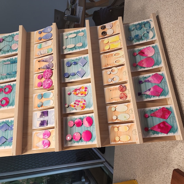 Flat-pack Wooden Jewellery Card Display for 35 Product Cards. Ply Wood ...