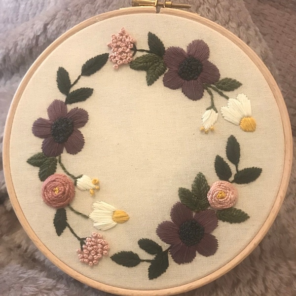 Floral Wreath Embroidery Pattern. PDF Digital Download. 7" Embroidery ...